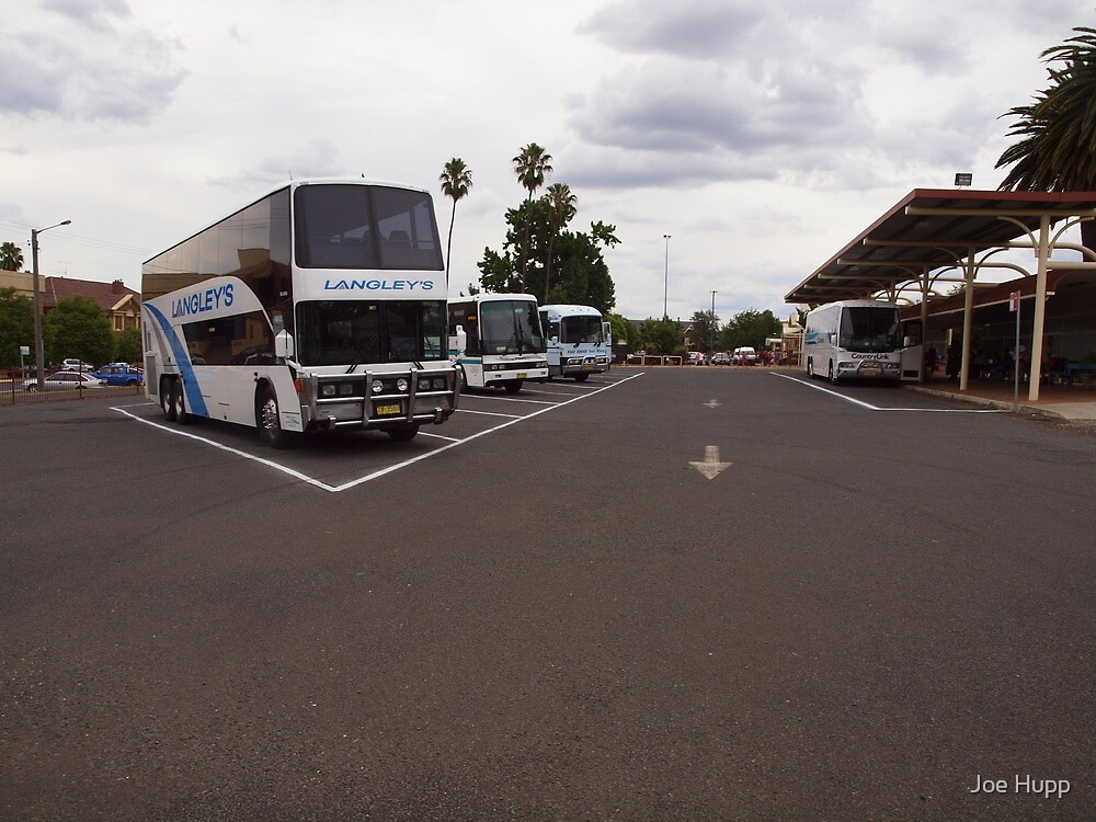 "Denning Decker, Volvo/PMC Apollo, Denning Landseer and Denning Gold ...