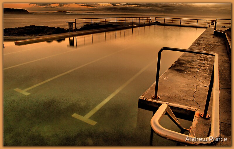 "Blackhead Ocean Baths" by Andrew Prince | Redbubble