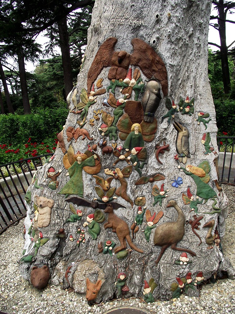 "Fairy Tree - Fitzroy Gardens, Melbourne" by SophiaDeLuna | Redbubble