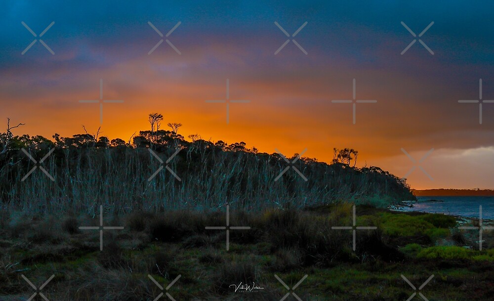 "Sunset at Duck Point, Yanakie, South Gippsland, Victoria, Australia ...