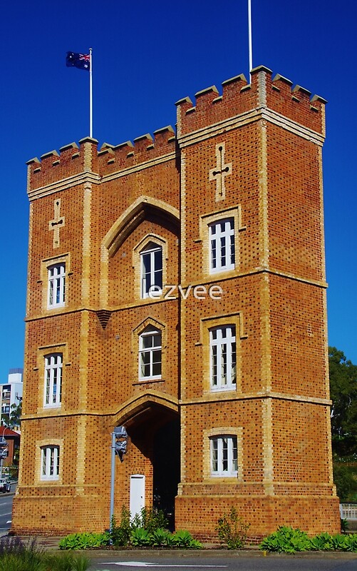 "The Barracks Arch, Perth" by lezvee | Redbubble