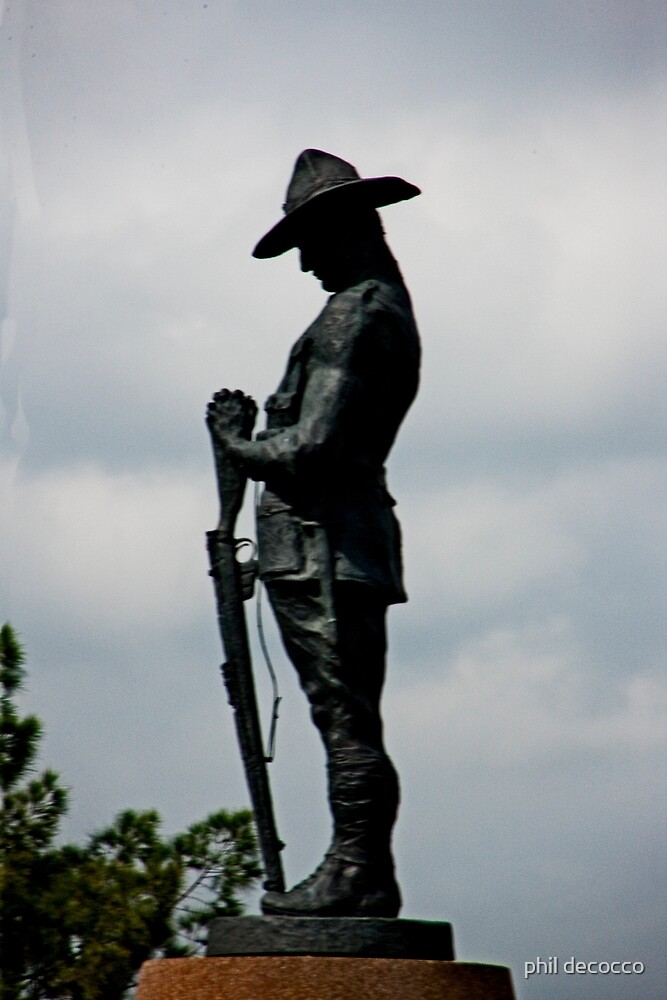 "ANZAC Bridge Soldier" by phil decocco | Redbubble
