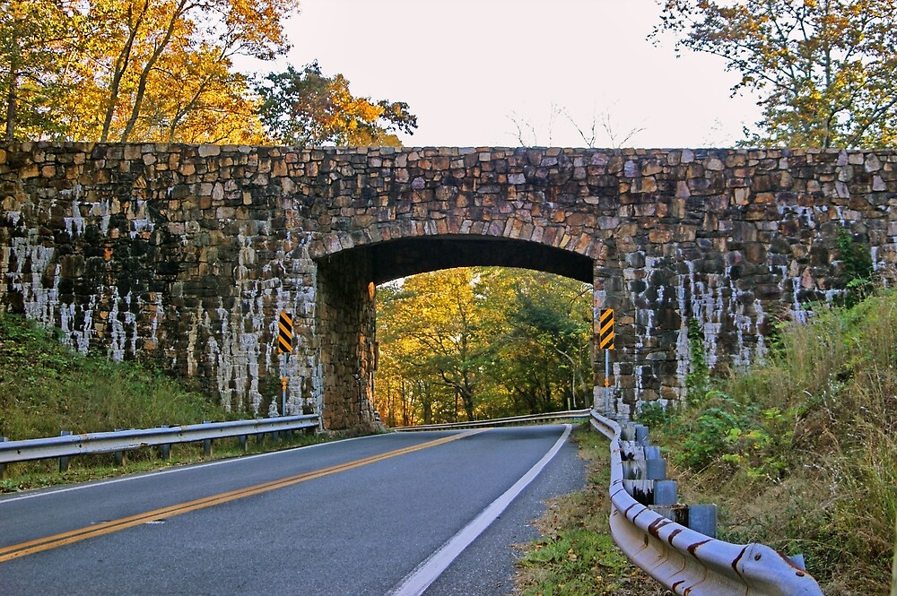 "FDR Memorial Stone Bridge " by Linda Yates | Redbubble