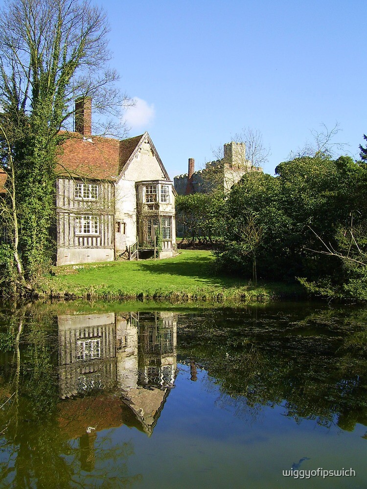 « Little Wenham Hall, Suffolk » par wiggyofipswich | Redbubble