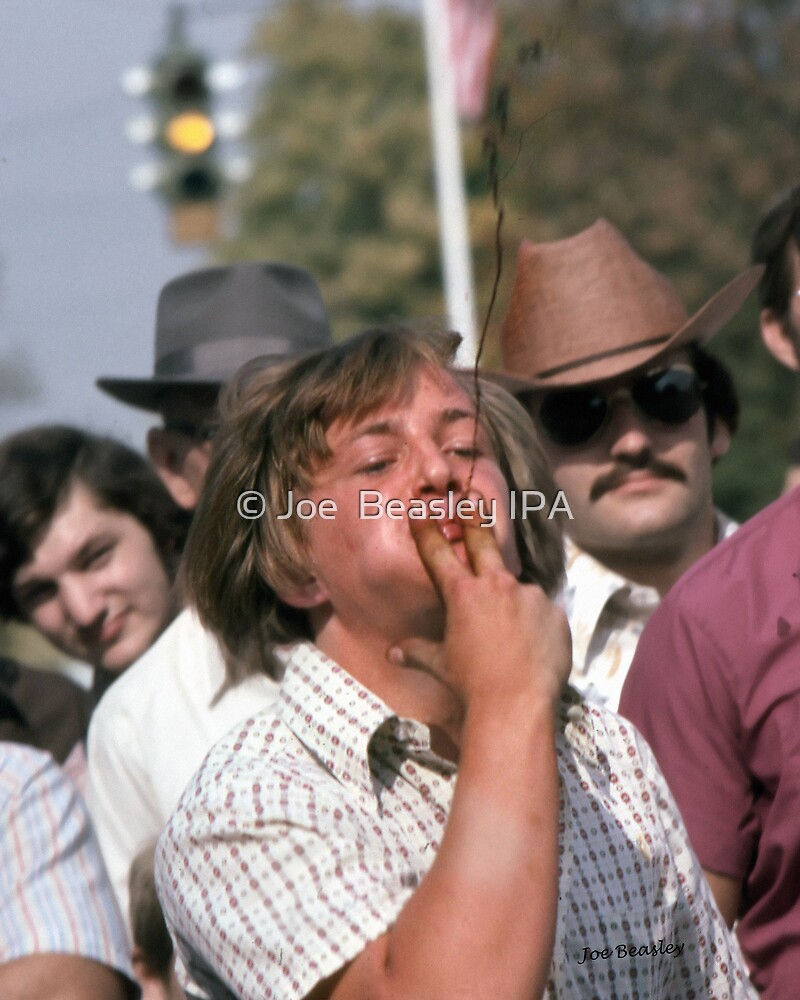"Tobacco Spitting Contest" by © Joe Beasley IPA | Redbubble
