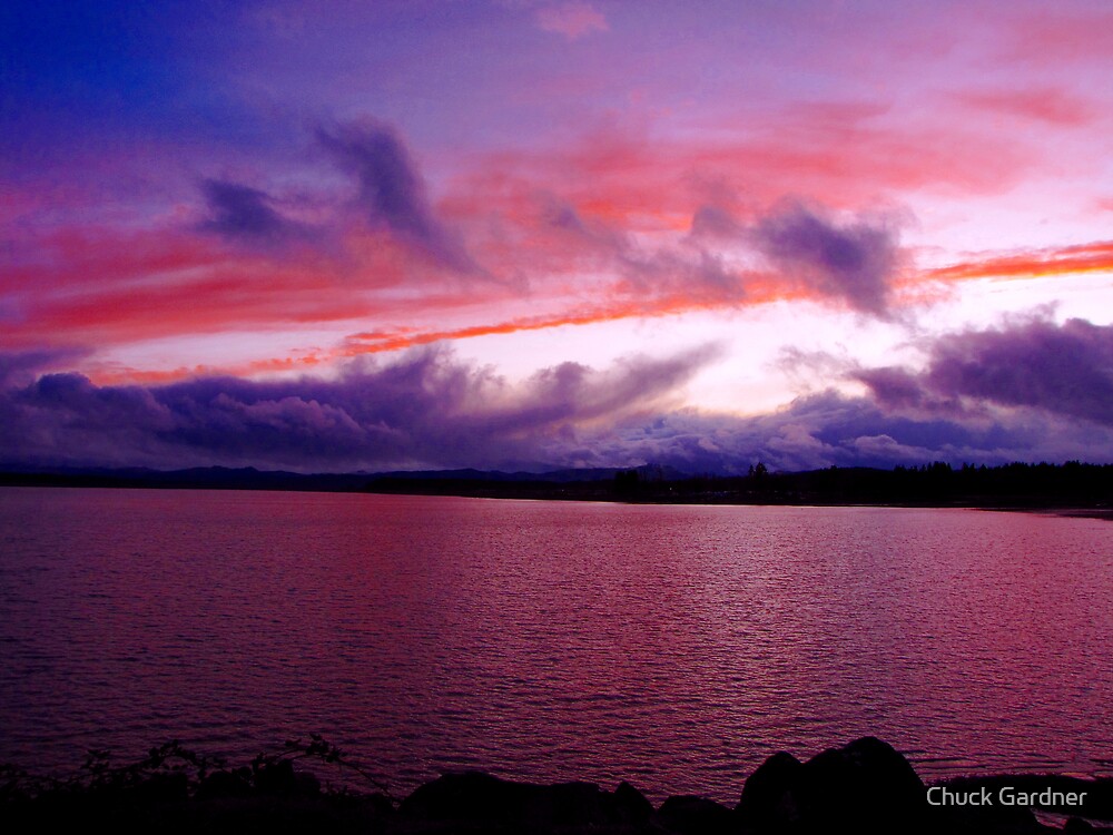 "Red White & Blue Sunset in the USA" by Chuck Gardner | Redbubble
