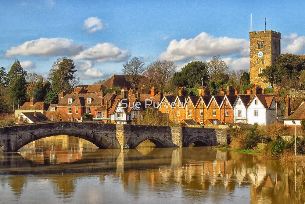 "Aylesford Village and bridge" by Sue Purveur | Redbubble
