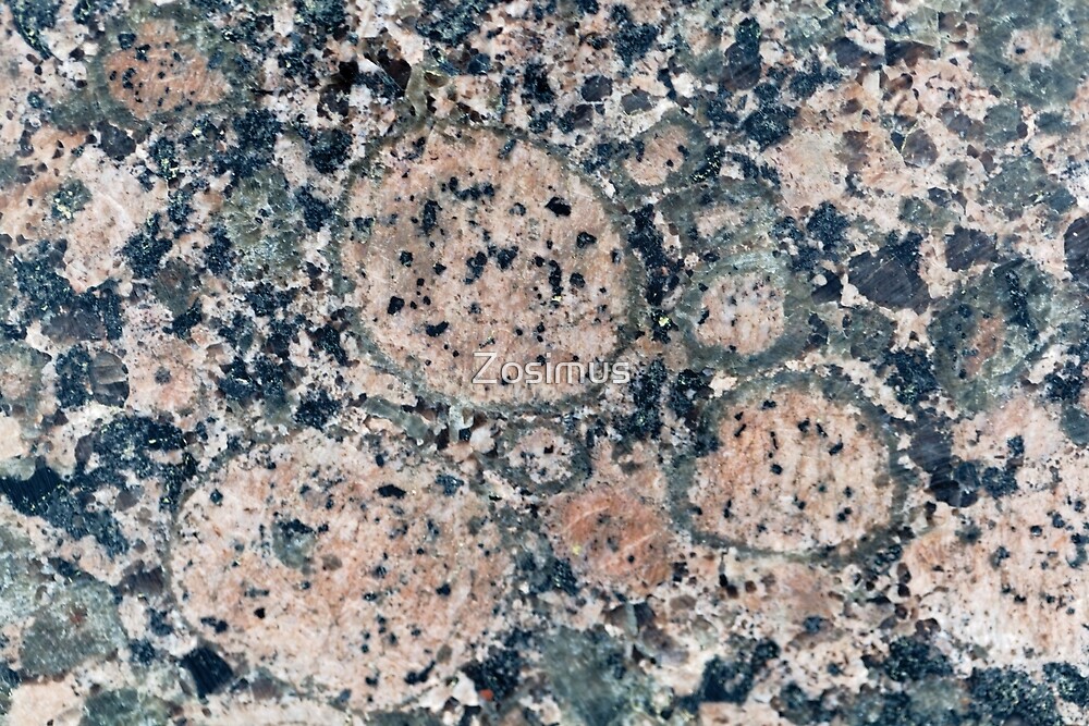 «La superficie del granito Rapakivi. Un famoso granito con cristales ...