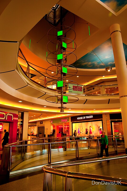 "Croydon Centrale: Shopping Centre: UK" by DonDavisUK | Redbubble