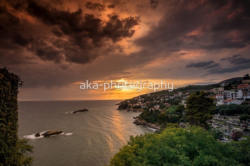 "Catching rays" by aka-photography | Redbubble