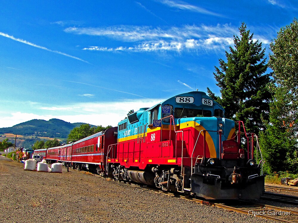 "Mt. Hood Railroad Historic Train Tours" by Chuck Gardner | Redbubble