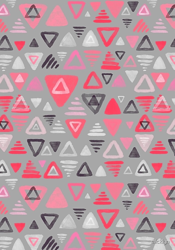 «Summer Melon Hot Pink Triangles on Grey» de micklyn | Redbubble