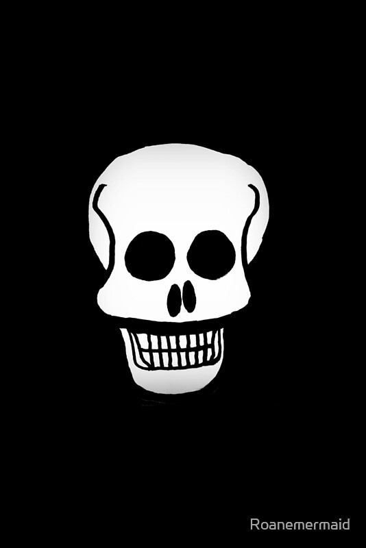 "Basic Skull Pattern Design" by Roanemermaid | Redbubble