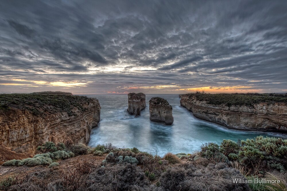 "Loch Ard Gorge • Victoria • Australia" by William Bullimore | Redbubble