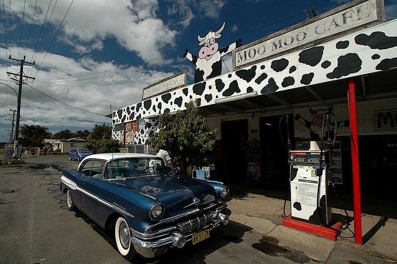 "Classic Car, Moo Moo Cafe, Mooball, Australia 2008" by muz2142 | Redbubble