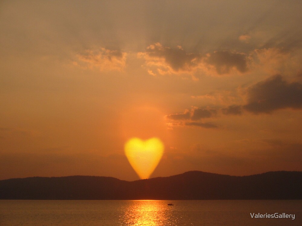 "Heart Shaped Sun" by ValeriesGallery | Redbubble