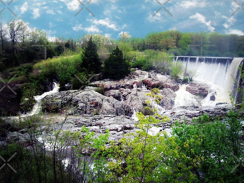 "Shepherd Mountain Lake" by FrankieCat | Redbubble
