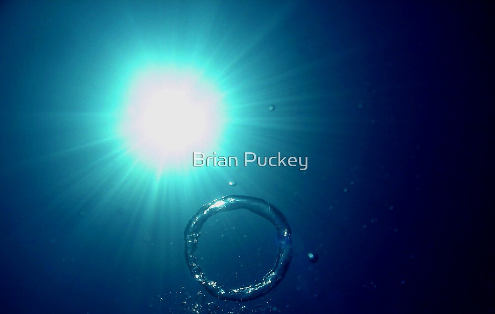 "under water bubble ring" by Brian Puckey | Redbubble
