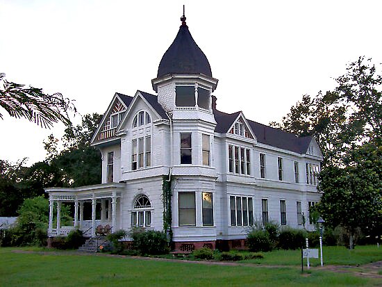 "Lucius Lampton House - Magnolia, MS" by Dan McKenzie | Redbubble