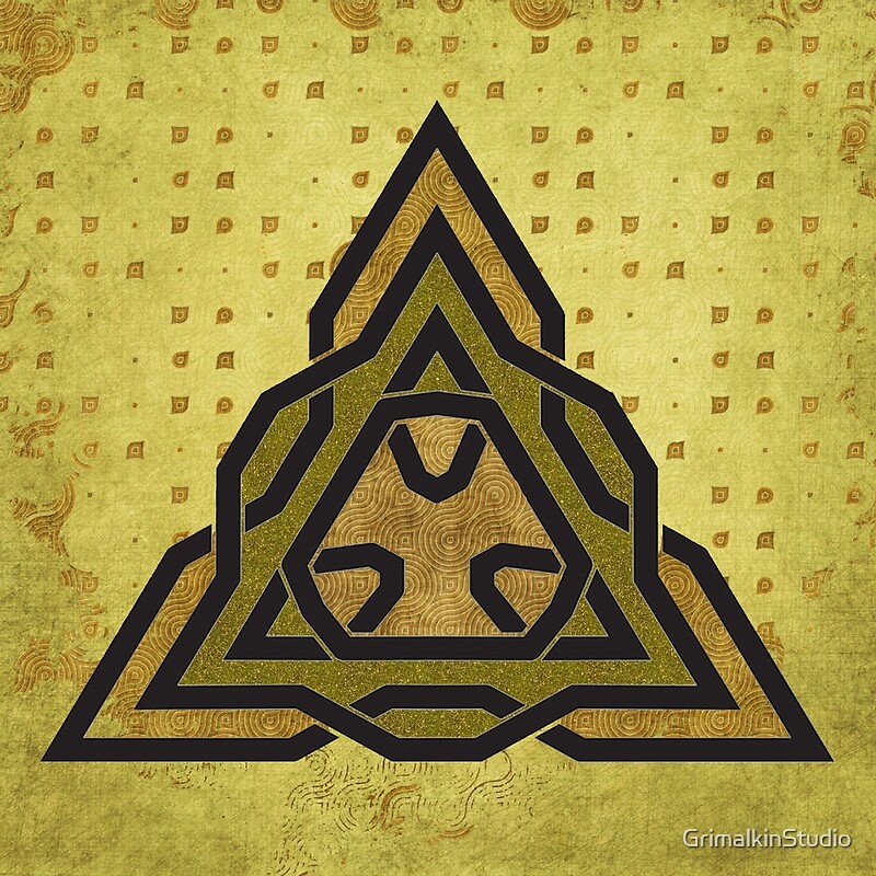 " Celtic Tri Symbol Vintage Gold " by GrimalkinStudio | Redbubble