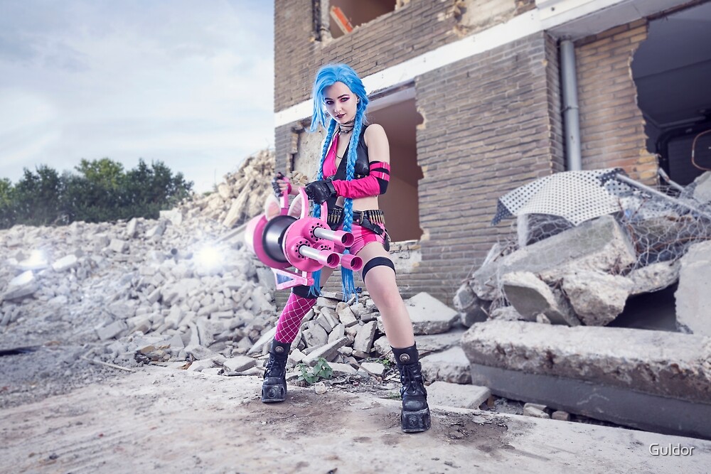 "cute jinx. League of Legend cosplay girl 01" by Guldor | Redbubble