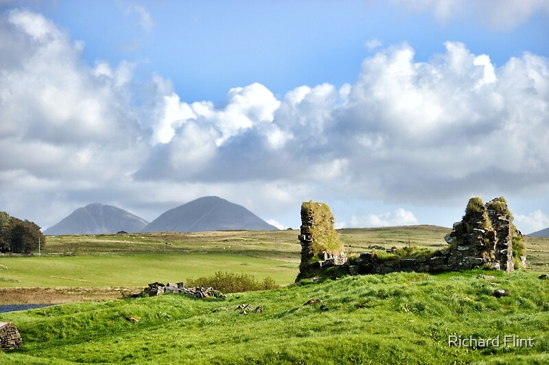 "The ruins of Finlaggan on Islay, Scotland" by Richard Flint | Redbubble